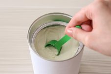 Does Baby Formula Expire? (Including Unopened Can)