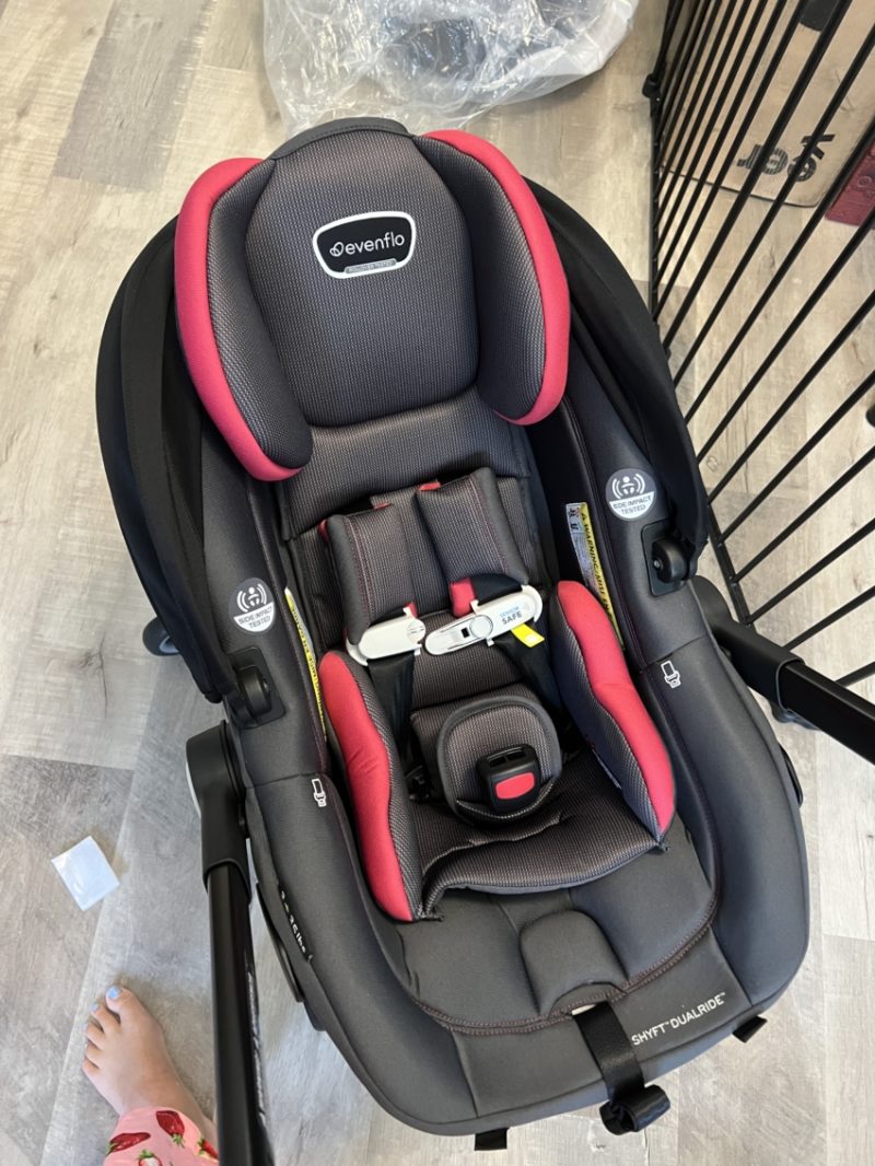 Evenflo Dual Ride vs Doona: Which is Better?